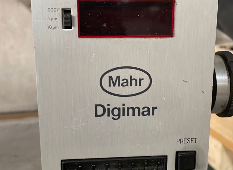 MAHR 817 Digitales Höhenmessgerät gebraucht