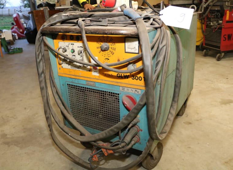 CLOOS GLW 300 T Schweißgerät gebraucht