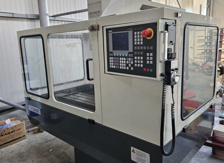 OPTIMUM F100 CNC Milling Machine: buy used