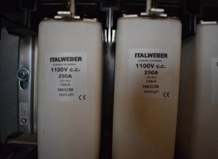 SCHNEIDER ELECTRIC M/S-16 Low Voltage Switch Gear: kup używaną