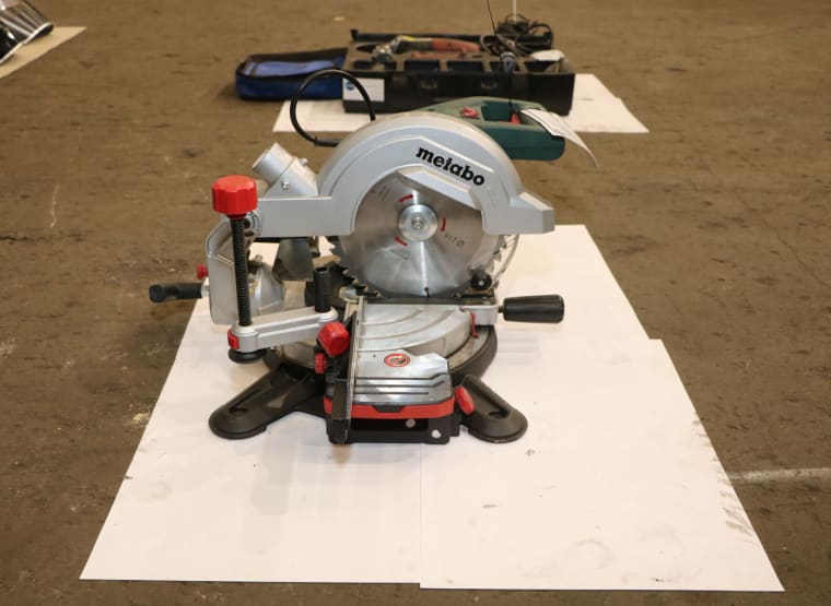 METABO KS 216 M LASERCUT Crosscut saw: kup używaną