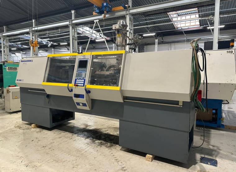 BATTENFELD BA 1000/200 CDC Injection moulding machine d'occasion