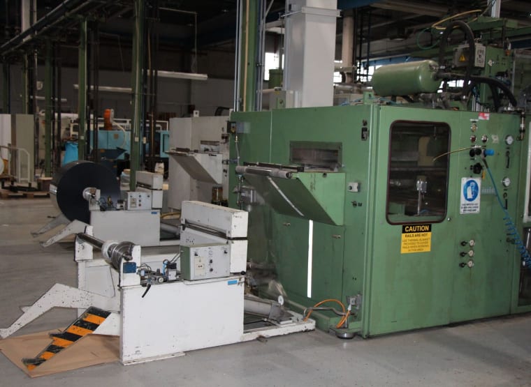 ILLIG RDM58/3 Lid thermoforming machine d'occasion