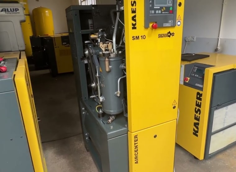 KAESER AIRCENTER SM 10 skruvkompressor med integrerad lufttork och luftbehållare