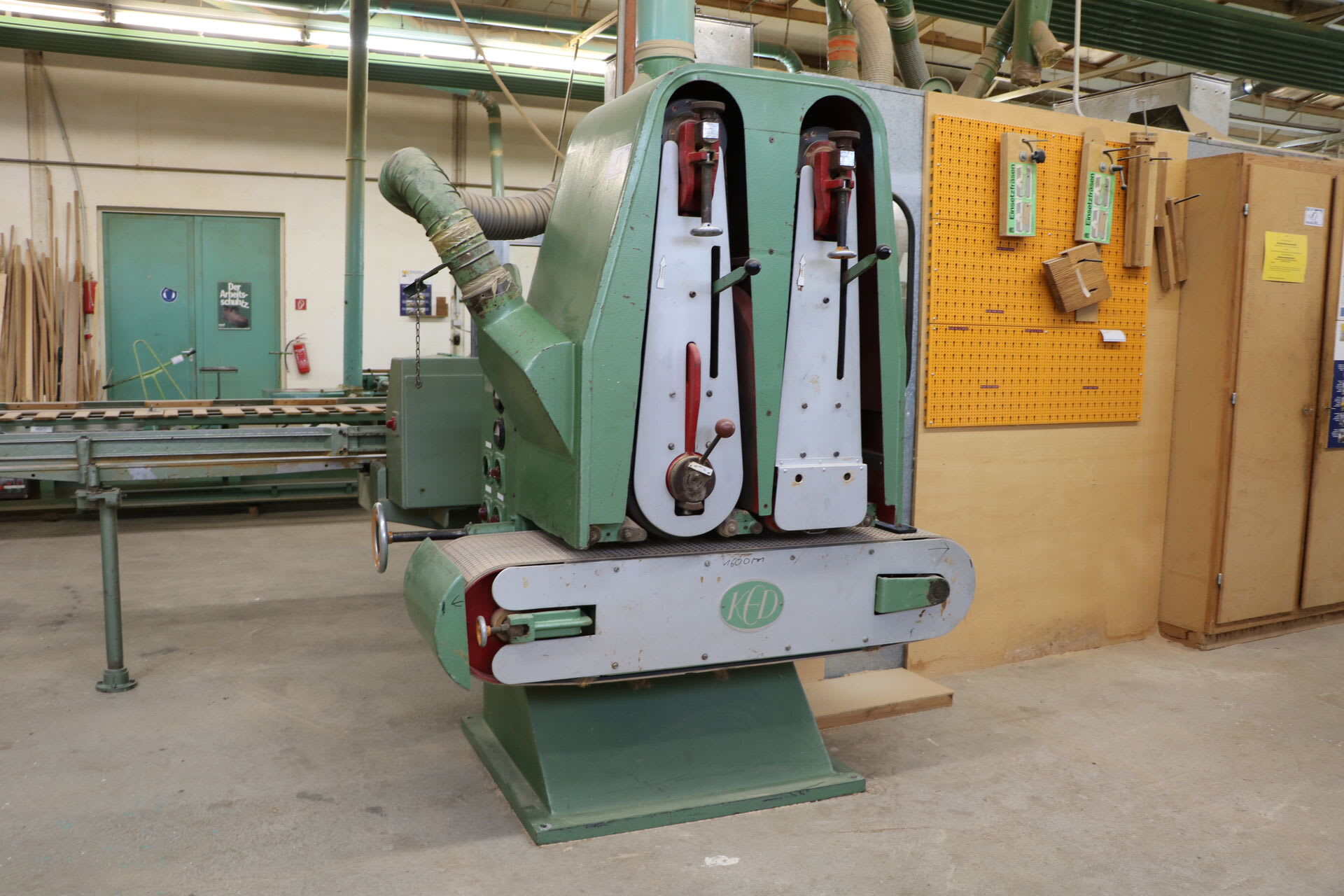 KED XXII DH4 Leistenschleifmaschine / Durchlaufschleifmaschine