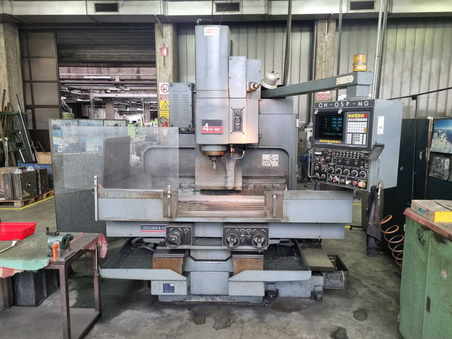 OKUMA 4V-NC Vertical Milling Machine: buy used