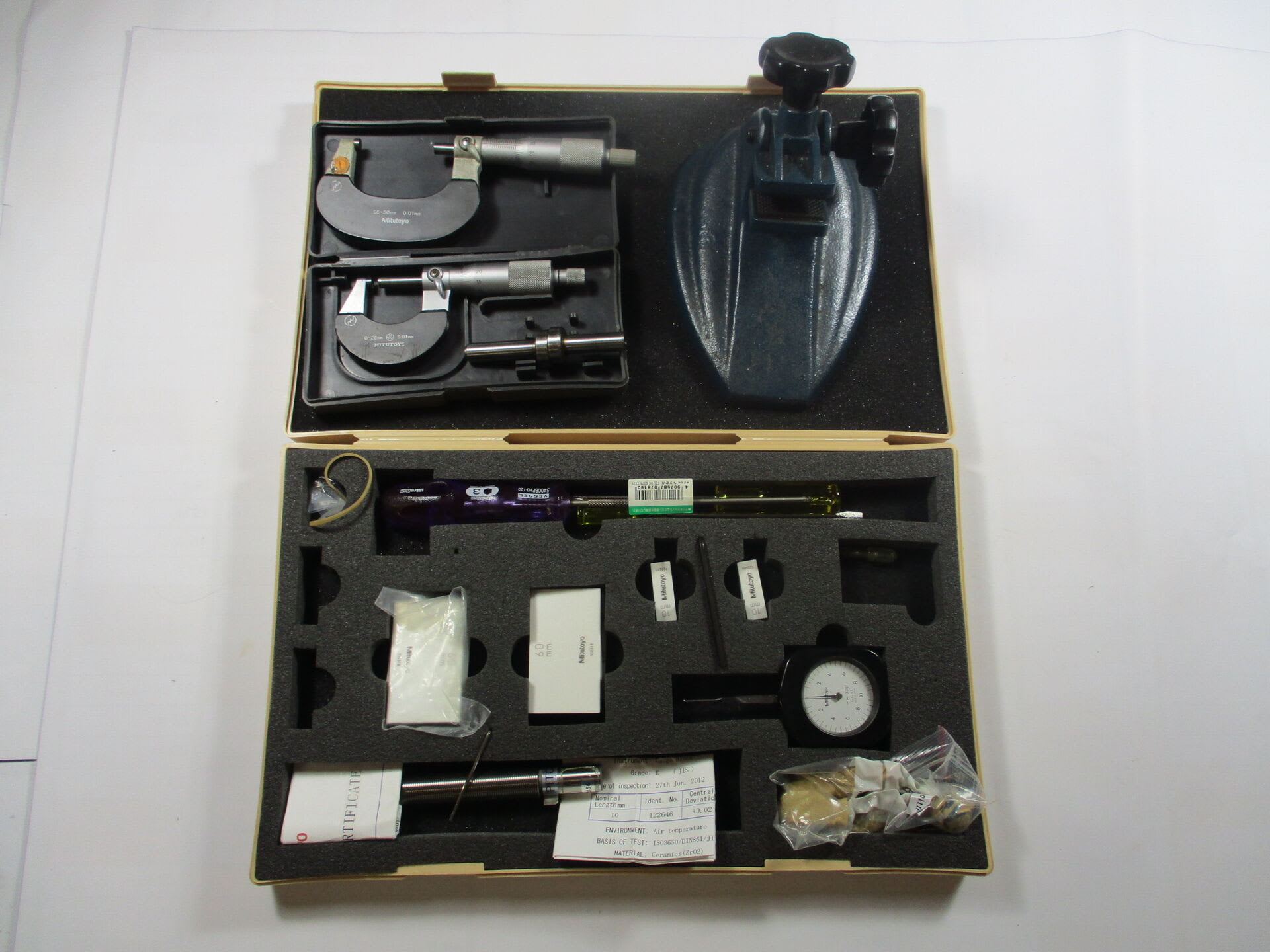 MITUTOYO Lot of measuring devices + gauges, see description