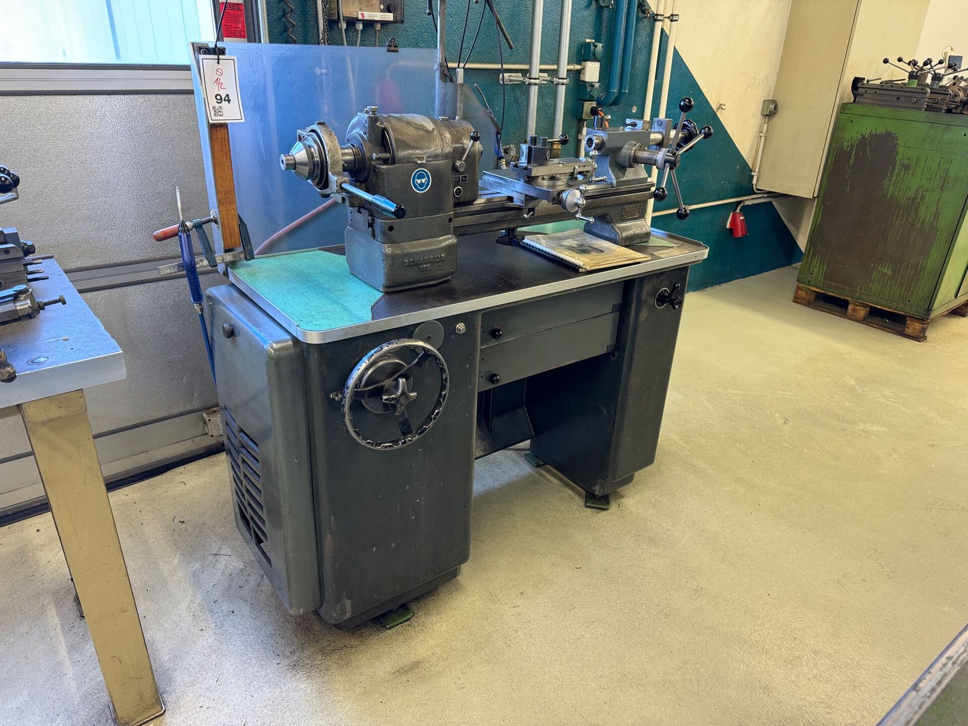 Tokarka kłowa SCHAUBLIN 102-82: kup używaną