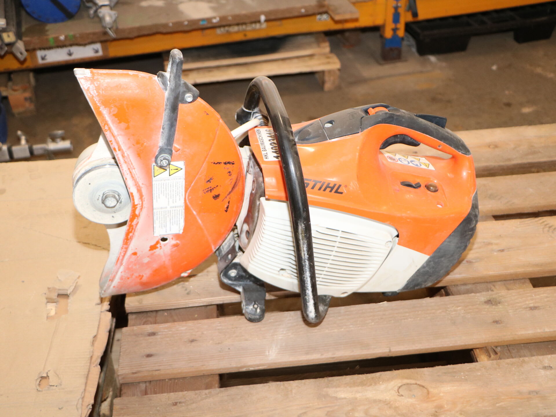 STIHL TS 420 Cut-off machine d'occasion