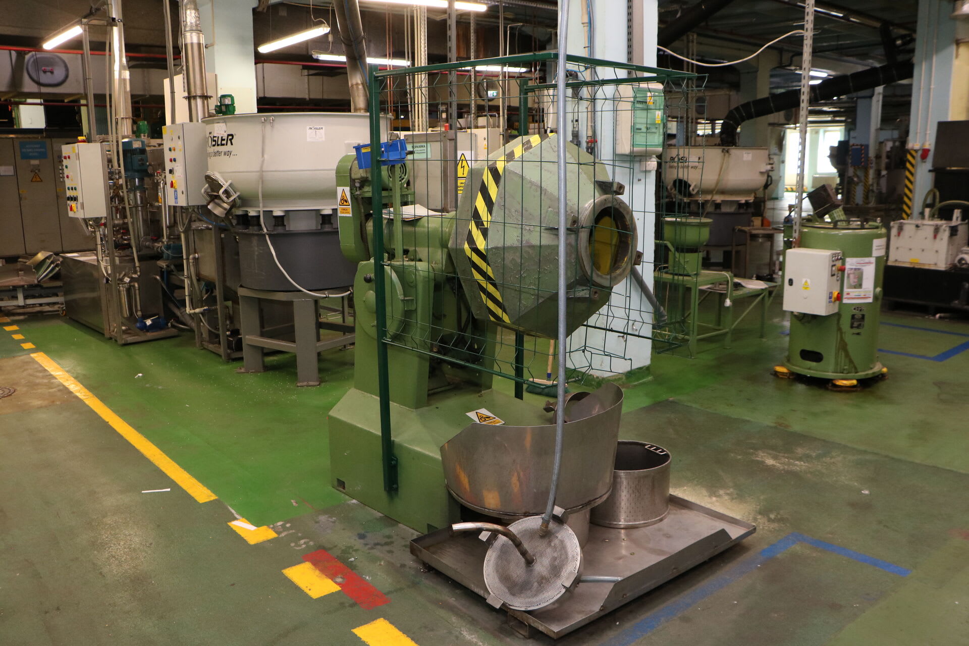 ROTO FINISH PG 150 vibratory finishing system/Vibratory grinding bell