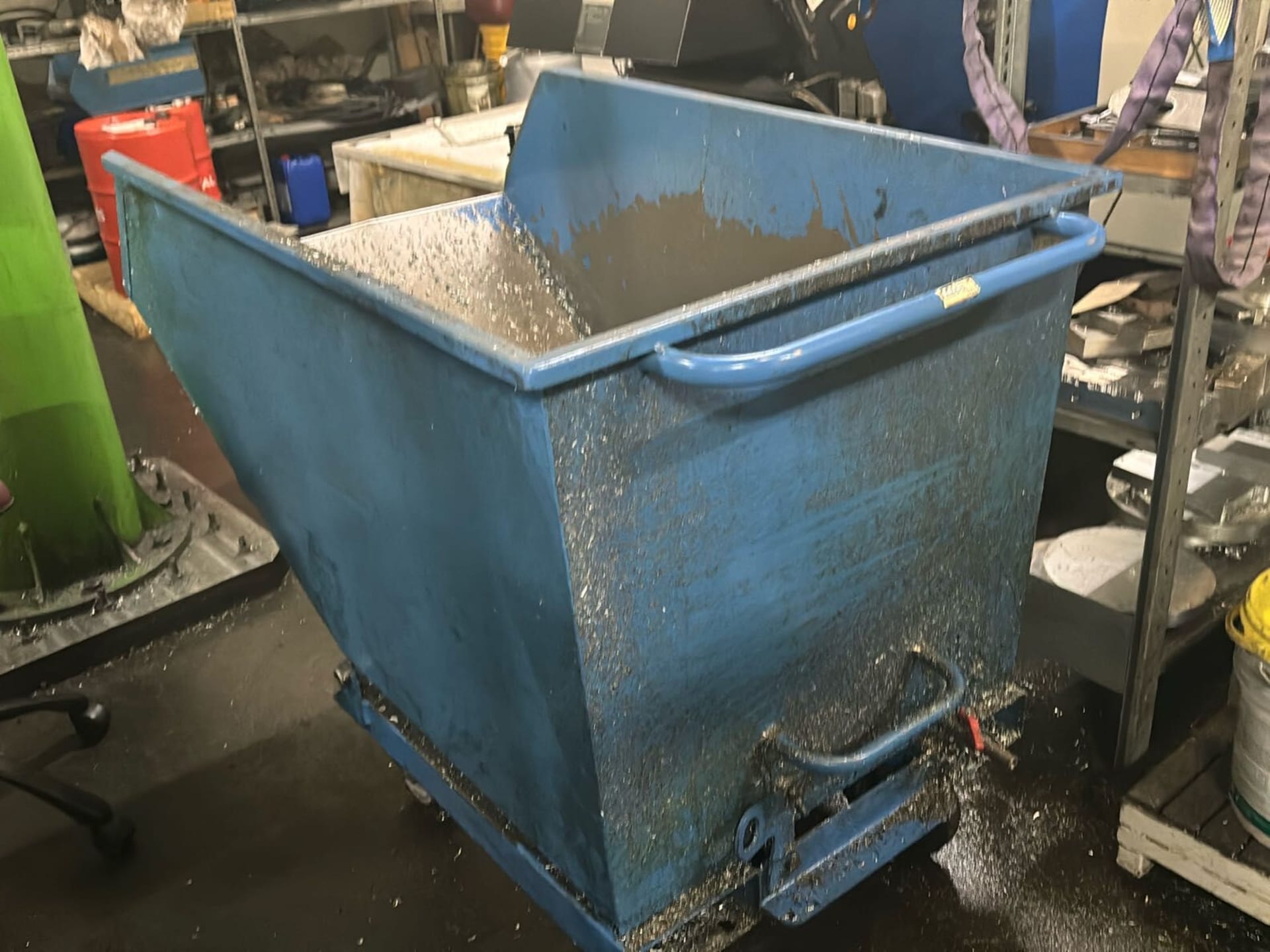 FETRA 4703A chip bucket tipper: buy used