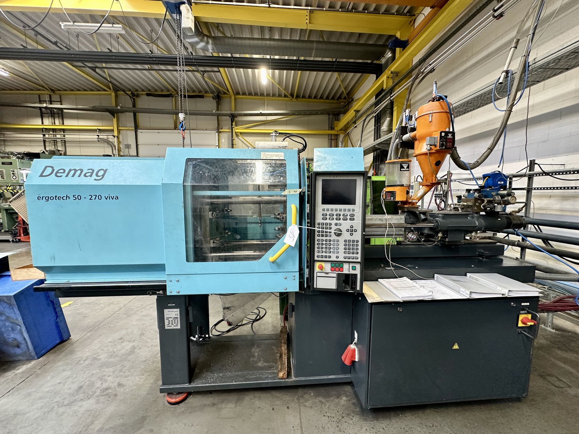 DEMAG ERGOTECH-VIVA 50-270 Injection moulding machine d'occasion