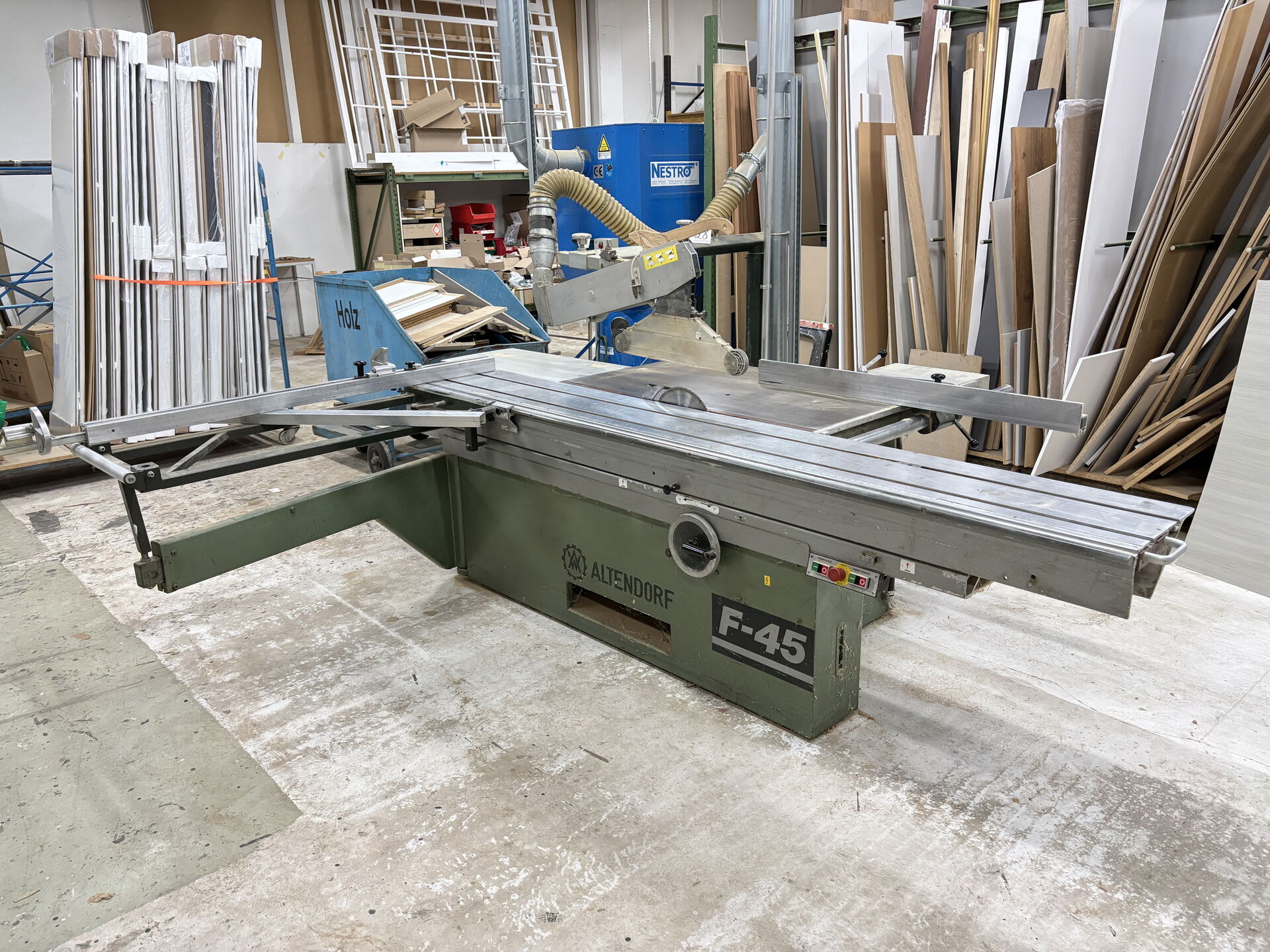 ALTENDORF F45 Sliding table saw with scoring unit: buy used