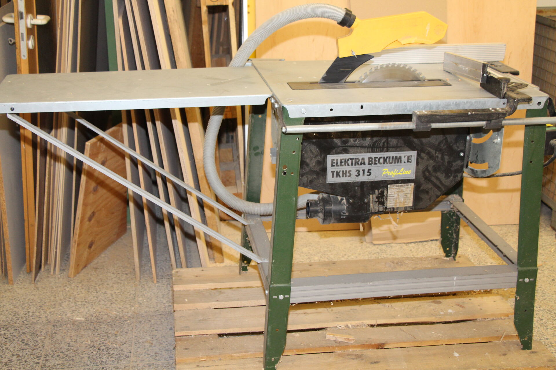 Escuadradora ELEKTRA BECKUM TKHS 315: de ocasión
