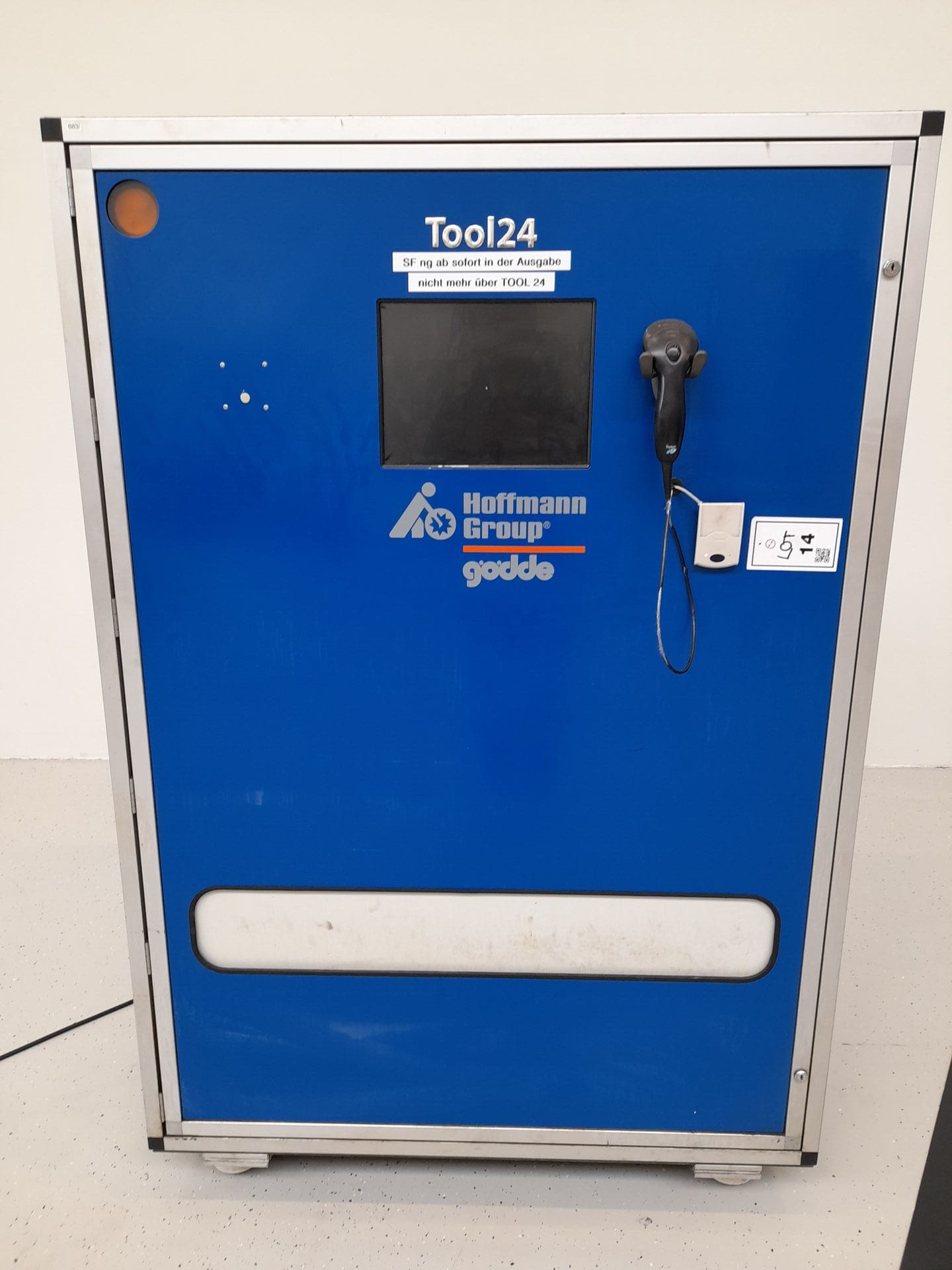 HOFFMANN Tool 24 Tool dispenser: buy used
