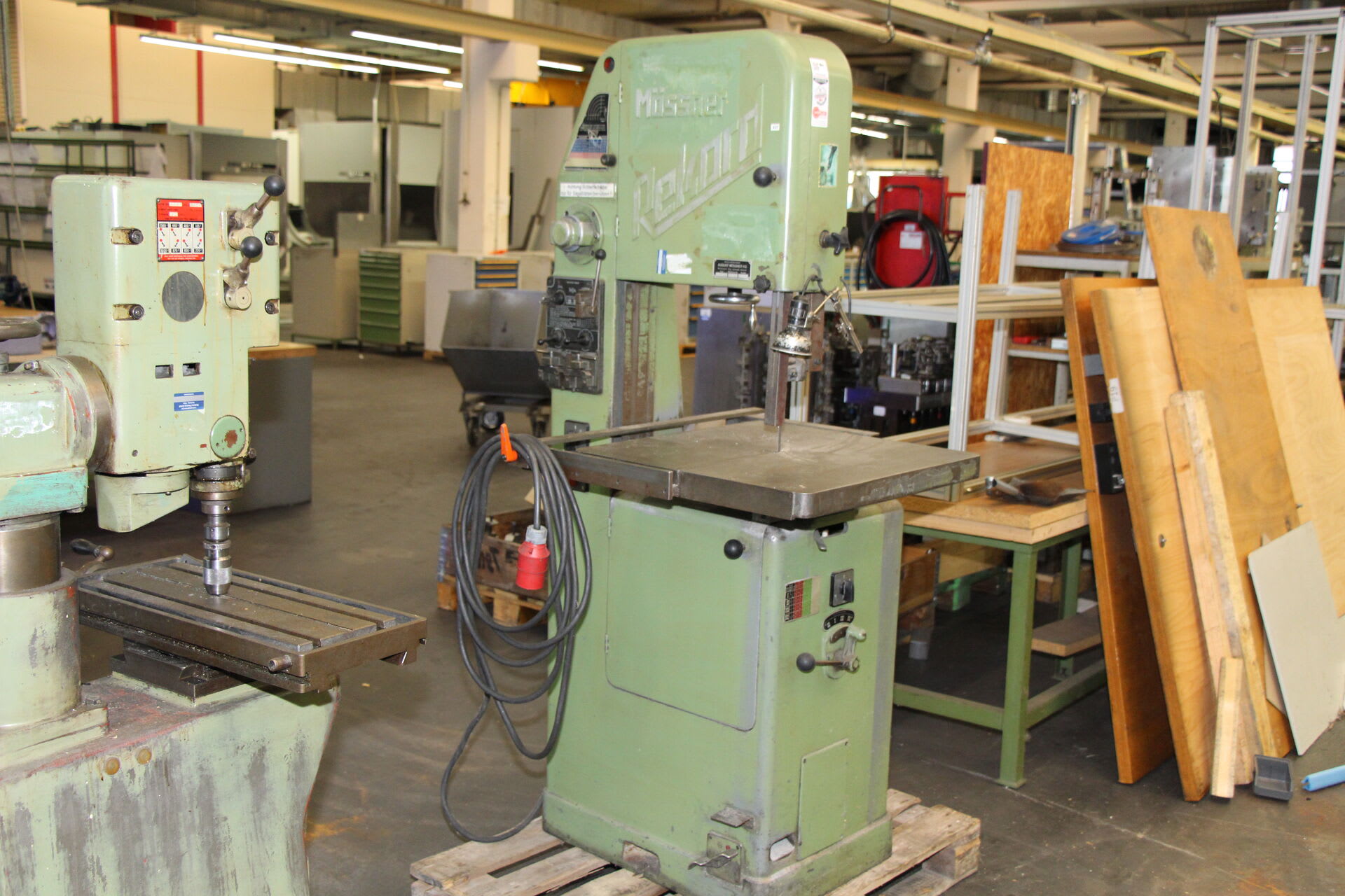 Serra de fita vertical para metal MÖSSNER SM / 420